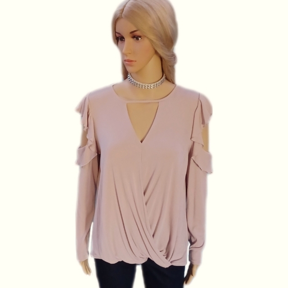 She + Sky | Tops | Newshesky Oversized S Cold Shoulder Ruffle Sleeve ...